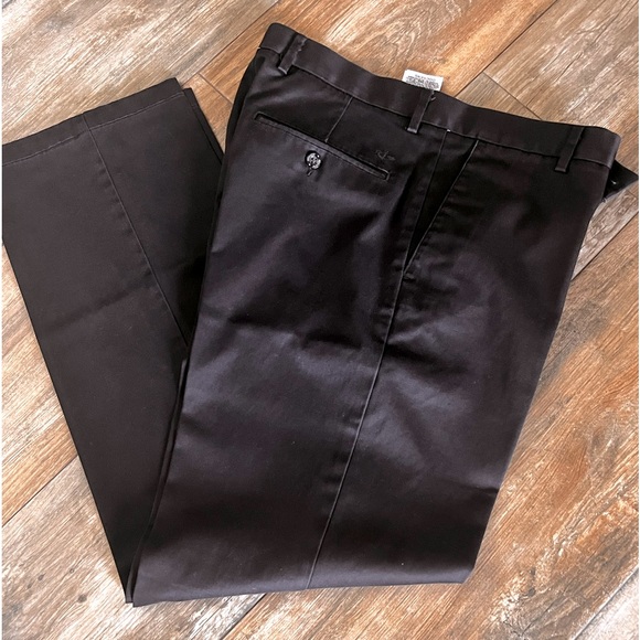 Dockers | Pants | Mens Dockers Signature Khaki Straight Fit D2 Black ...